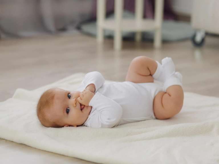 6 Jenis Ruam Popok Pada Bayi dan Cara Mengatasinya